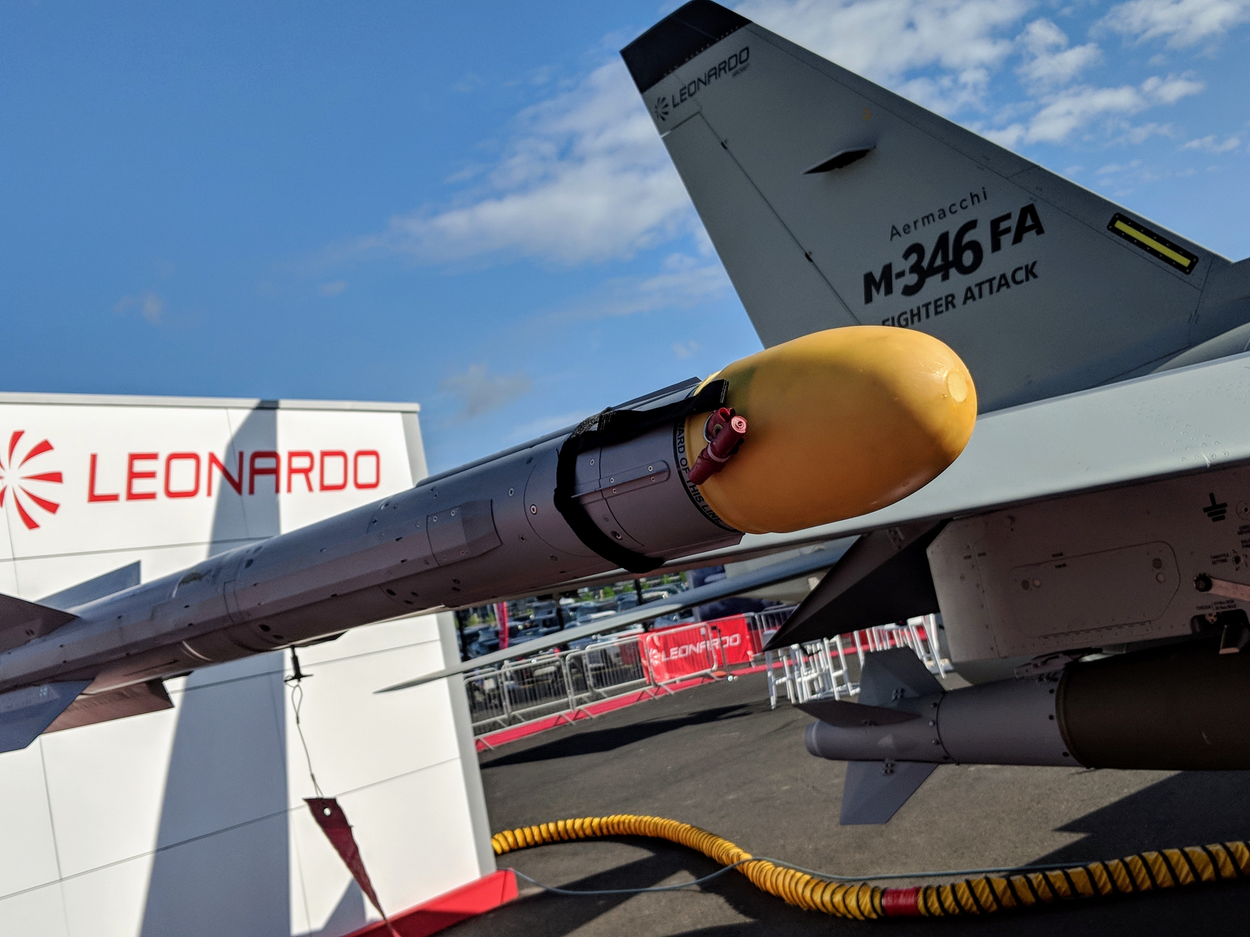 AVIONEWS - World Aeronautical Press Agency - Aereo M-346 Fighter Attack ...